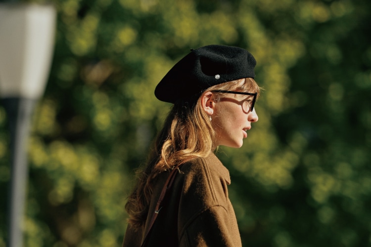 LAULHERE｜『FUDGE』創刊20周年記念コラボ｜老舗の、古き良き定番ベレーに別注カラーが登場 | BENEXYオンラインショップ